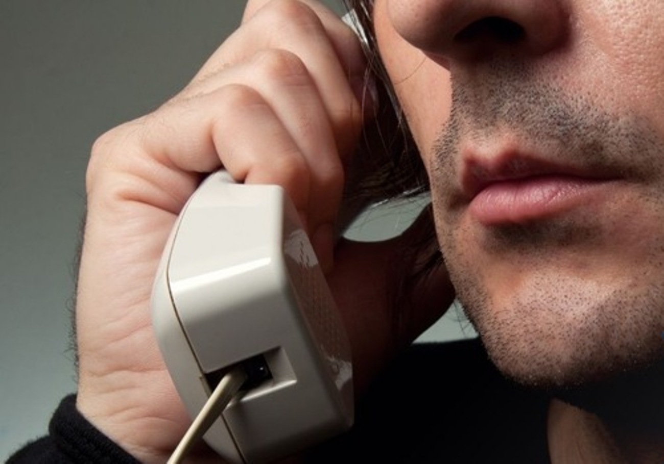 Fals polițist, arestat în Austria cu ajutorul unei bătrâne